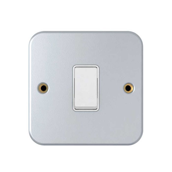 1 Gang 2 Way Metal Clad Switch Single Pole 10 Amp